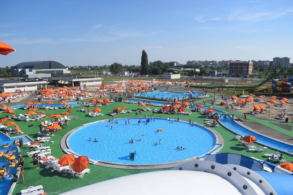 Cum arată super - Complexul Turistic de Nataţie de la Târgovişte (foto ...