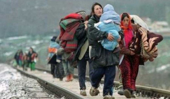 Sosesc primii refugiaţi în România - Observatorul Prahovean