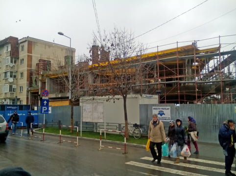 Cât costă un spațiu comercial în piața cea nouă din Câmpina ...