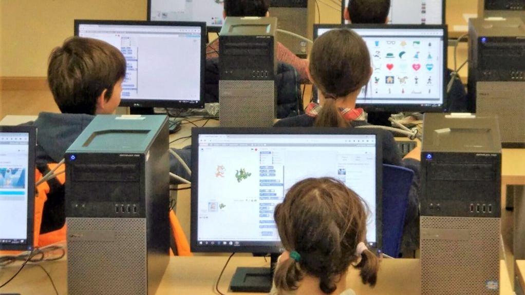 Un elev din Vălenii de Munte, medaliat cu Aur la Olimpiada Națională de ...