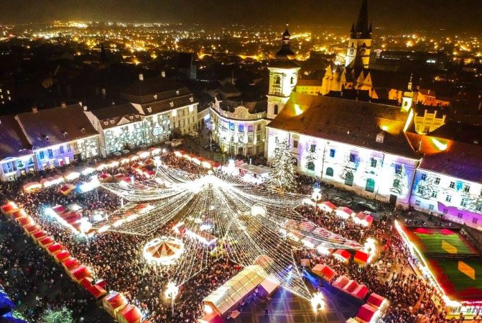 Târgul de Crăciun din Piața Sfatului, din Brașov, va fi organizat anul ...