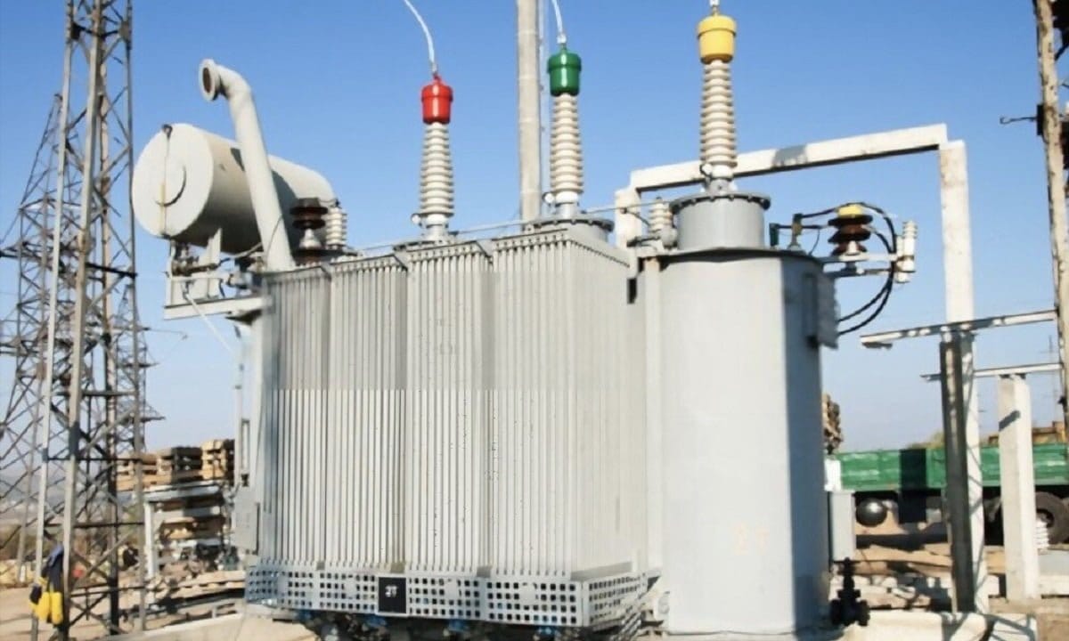 Investiții în rețeaua de electrică din Mănești. Un punct de ...