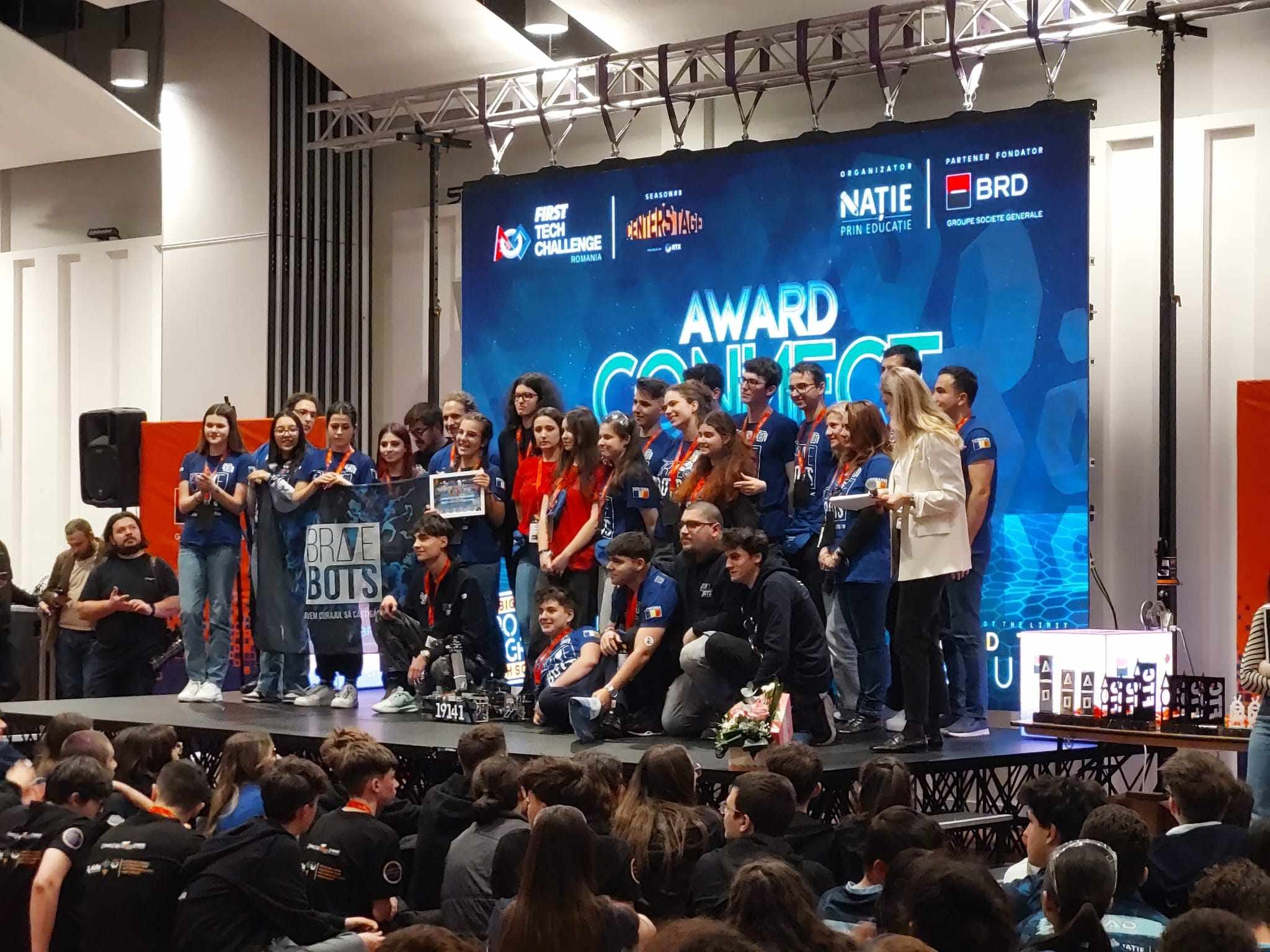 O nouă performanță a echipei de robotică BraveBots de la Colegiul ...