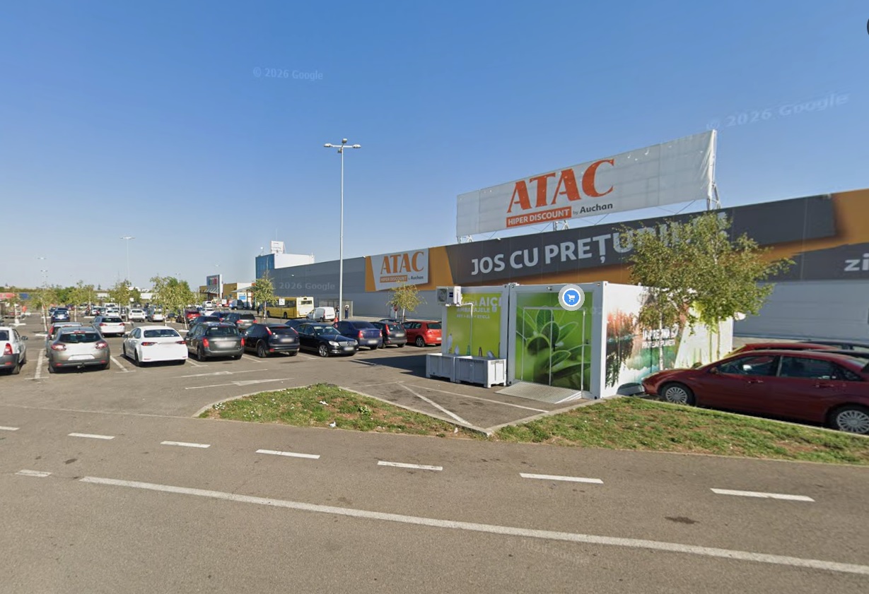 Centrul comercial în care funcționează ATAC Auchan Ploiești, în ...