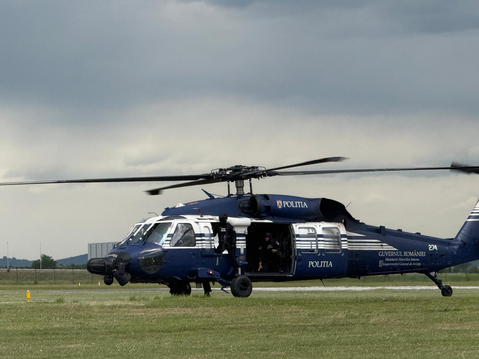 Show-ul aviatic de la Strejnic, Avioane și Motoare, văzut de sus ...