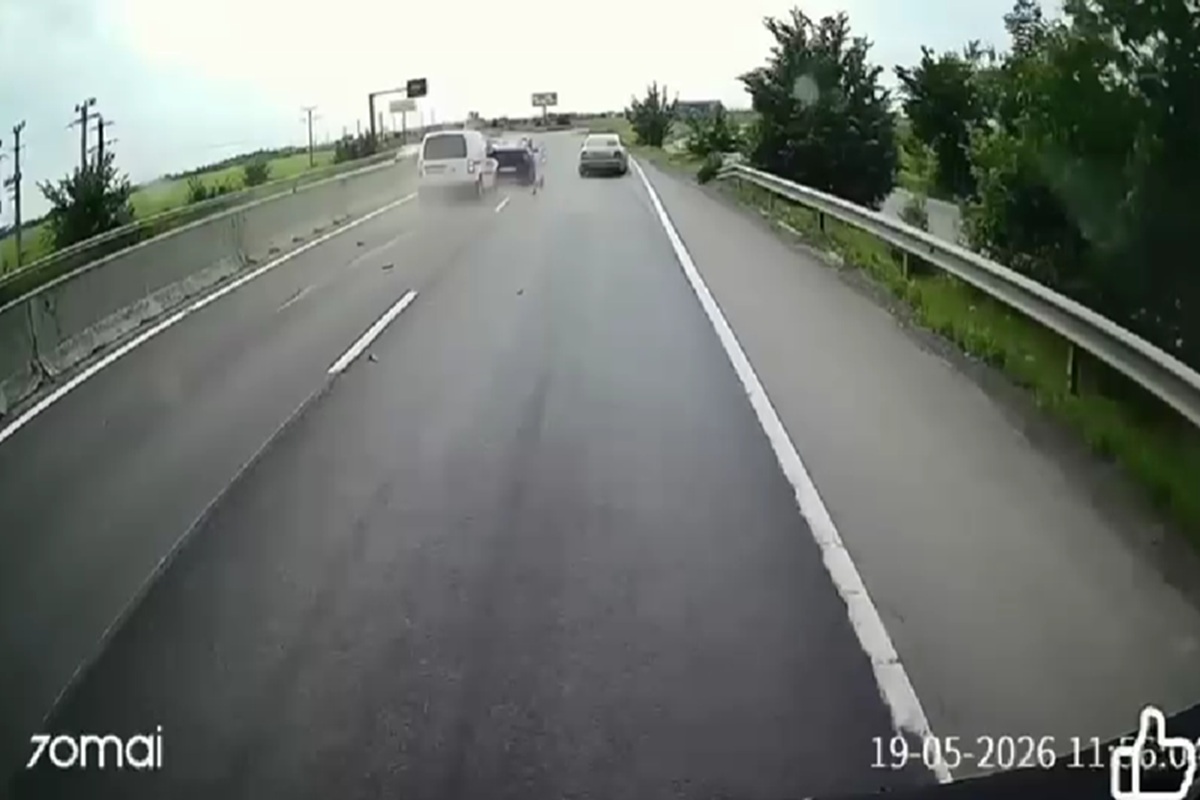 Șicanare în trafic urmată de accident pe Centura de Vest a Ploieștiului ...