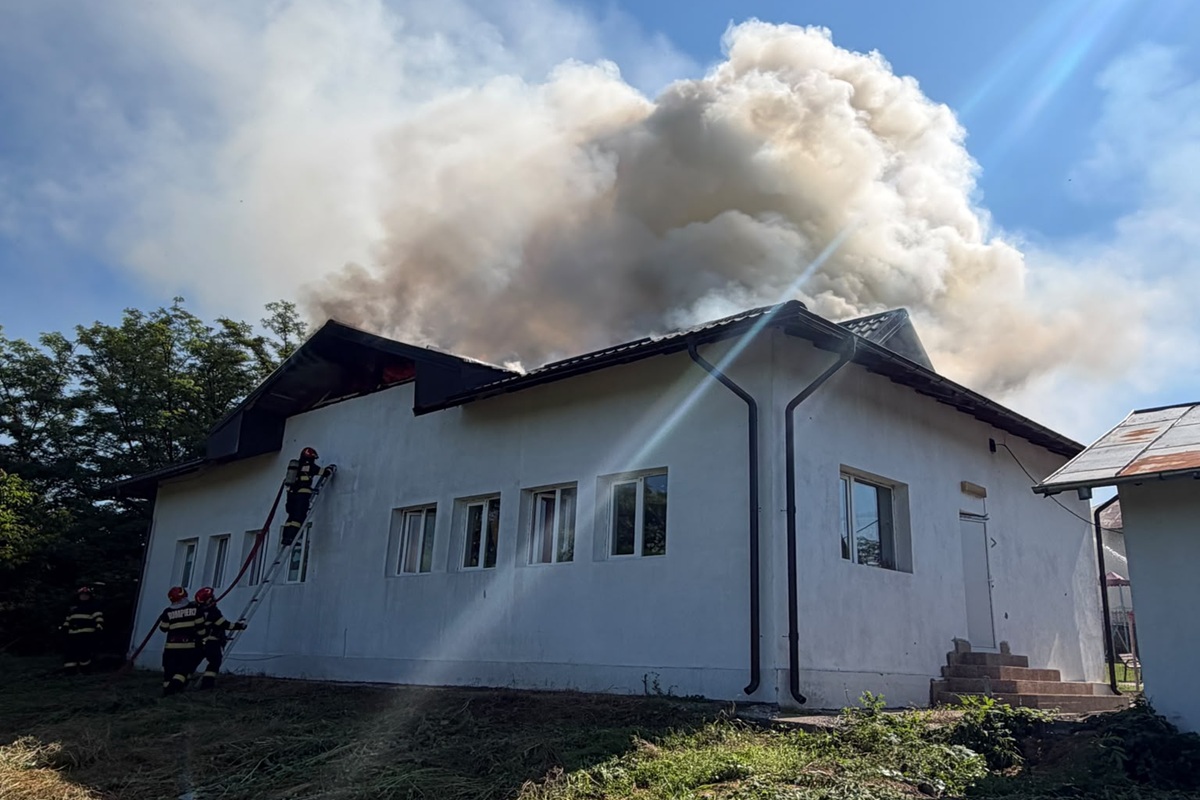 De la ce a luat foc grădinița din Gornet-Cricov - Observatorul Prahovean